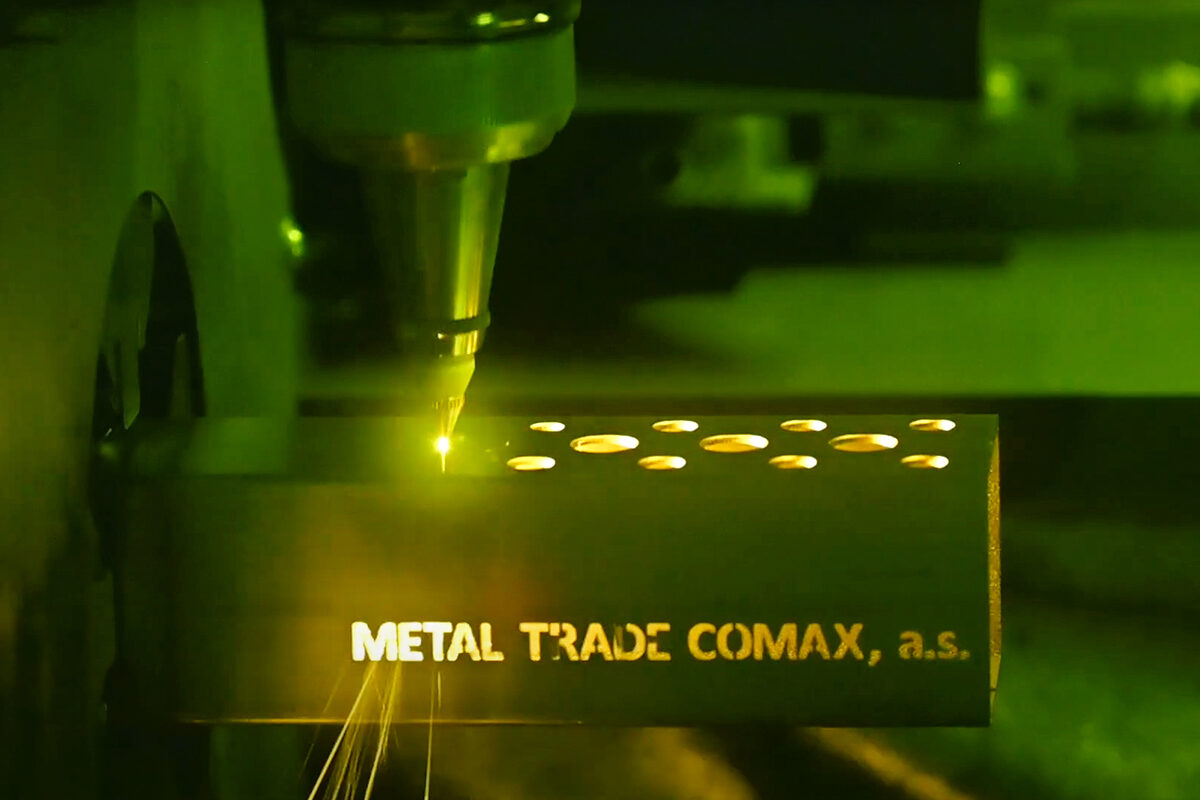 Garage doors profiles | METAL TRADE COMAX, a.s.